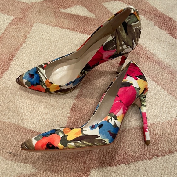 Ivanka Trump | Shoes | Brand New Ivanka Trump Floral Heels Us 6 | Poshmark